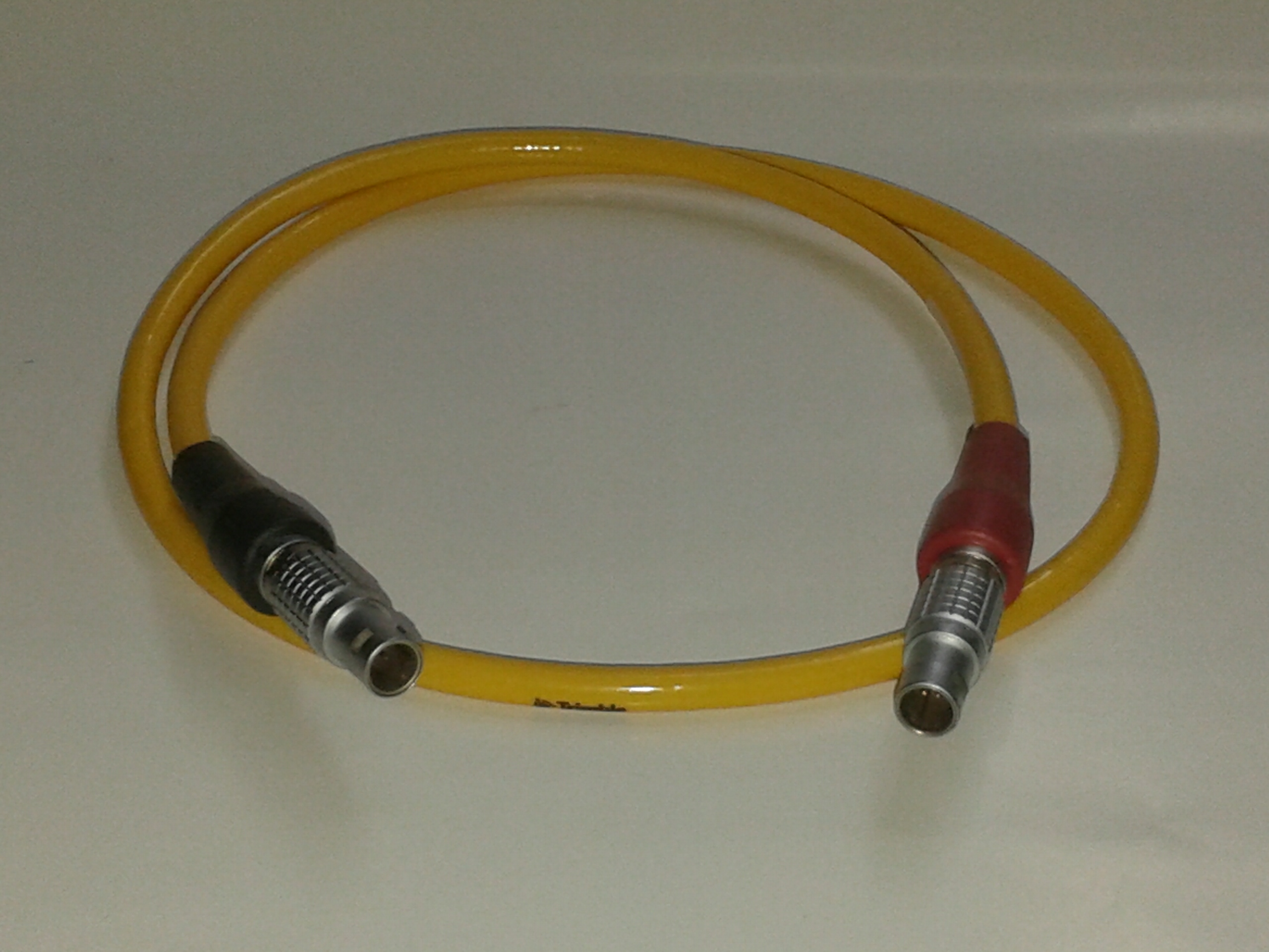 CABLE TRIMBLE # 21109 DE COMUNICACIÓN – Serviteodolitos